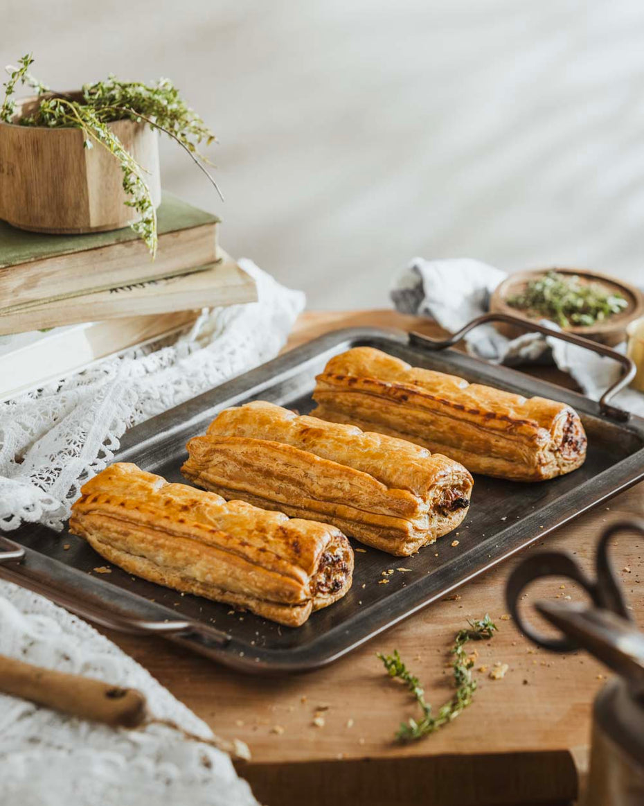 How to Roll Out Pastry Evenly Without Tearing: Pro Tips for Perfect ...